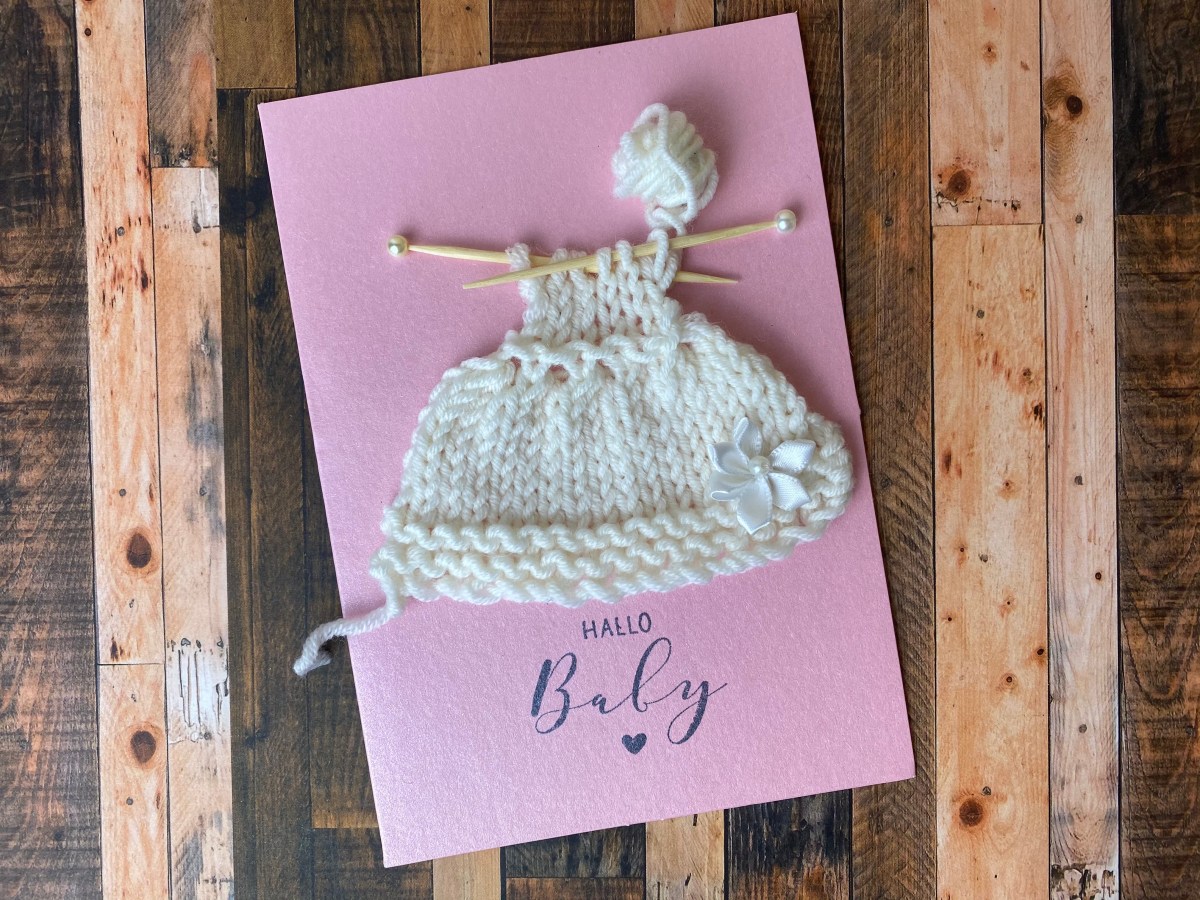 New Baby Card Topper Knitting Pattern – The Knitting Times
