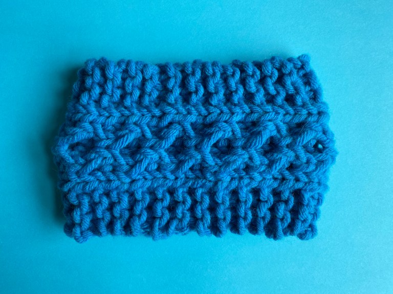 Cable Headband – Free Knitting Pattern – The Knitting Times
