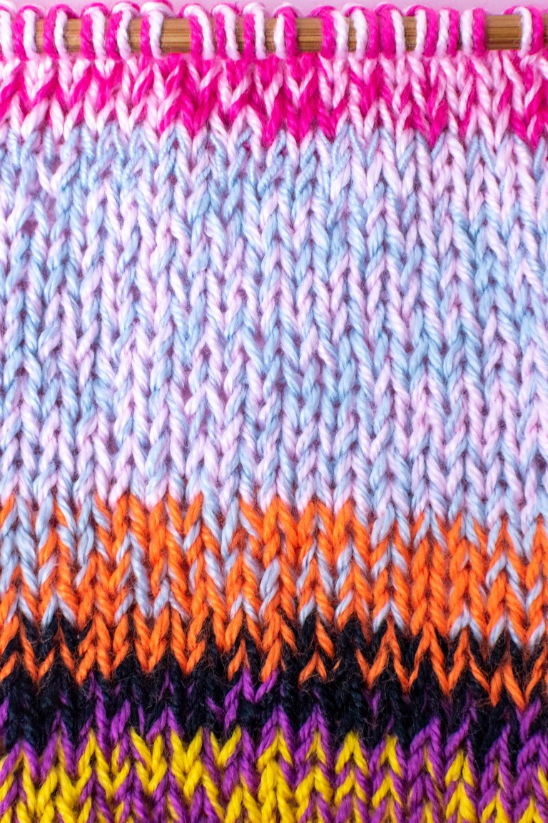 How to knit a gradual colour change effect using two strands held ...