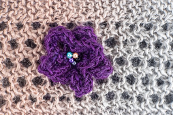 Cute flower free knitting pattern – The Knitting Times