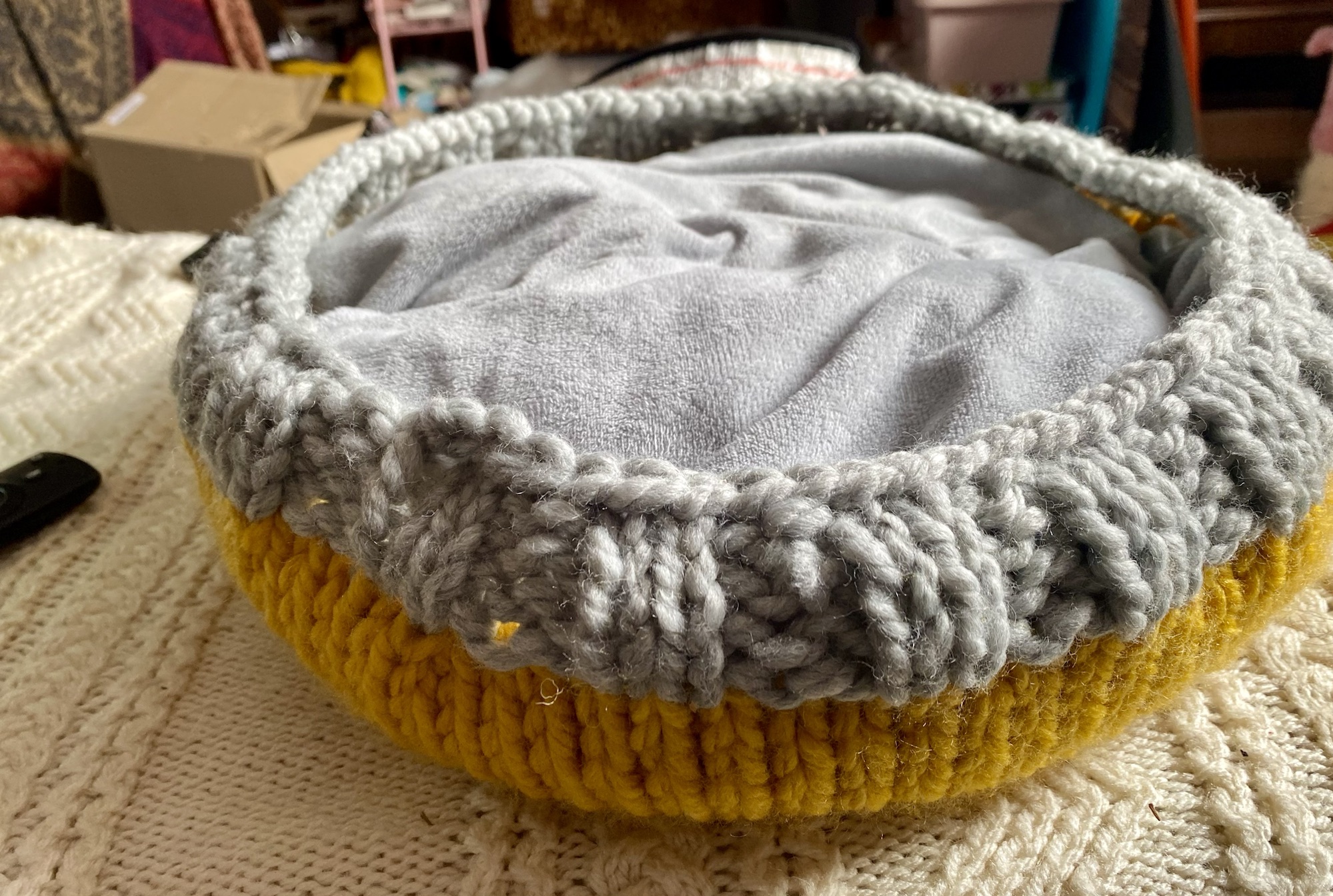 How to knit a cat bed that your cat won’t sit in – The Knitting Times