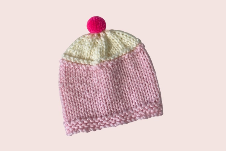 Quick and Easy Baby Cupcake Hat Knitting Pattern – The Knitting Times
